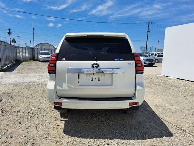 TOYOTA LAND CRUISER PRADO TXL – JAPAN AUTO KING LTD