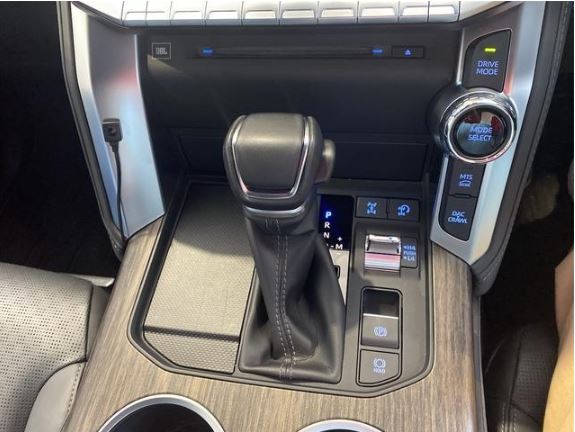 2022 Toyota Land Cruiser ZX 4WD – JAPAN AUTO KING LTD