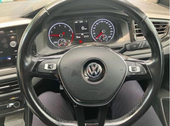 2020 Volkswagen Polo TSI Comfortline Limited – JAPAN AUTO KING LTD